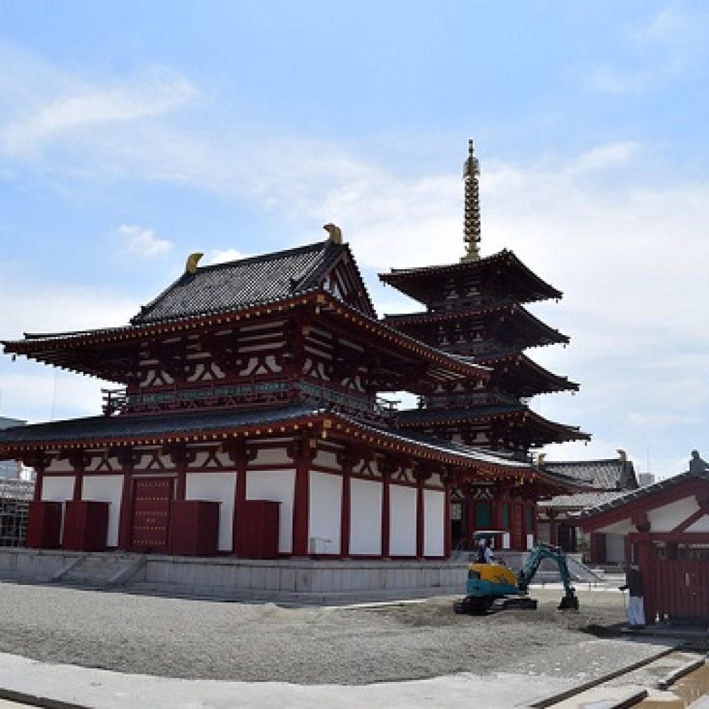 Kuil Shitennoji di Osaka - Info Liburan dan Wisata di Jepang