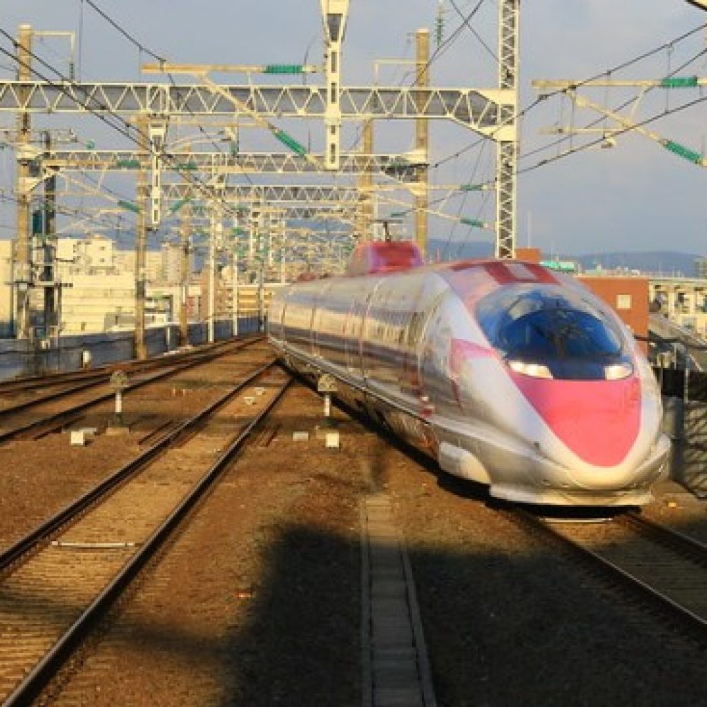 Hello Kitty Shinkansen - Info Liburan dan Wisata di Jepang