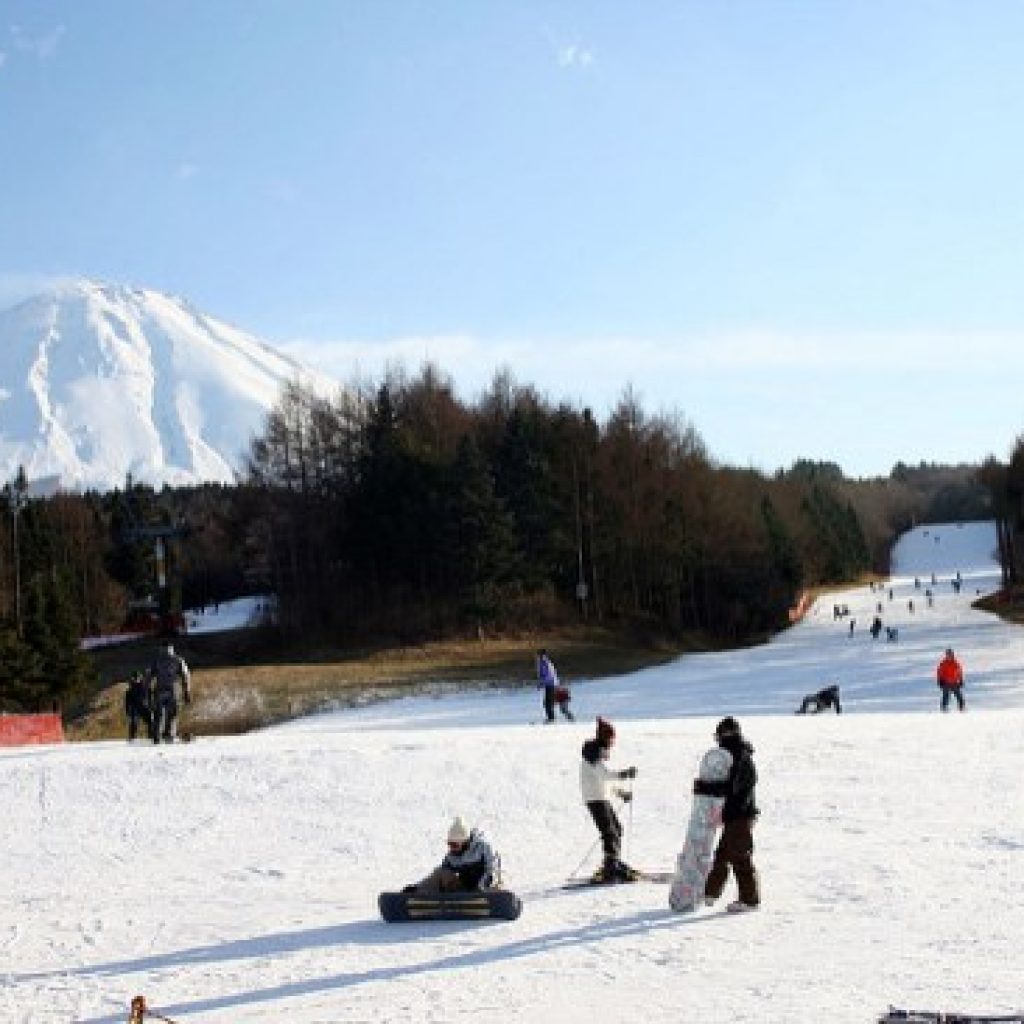 Resort Ski Fujiten di Gunung Fuji - Info Wisata dan Liburan di Jepang