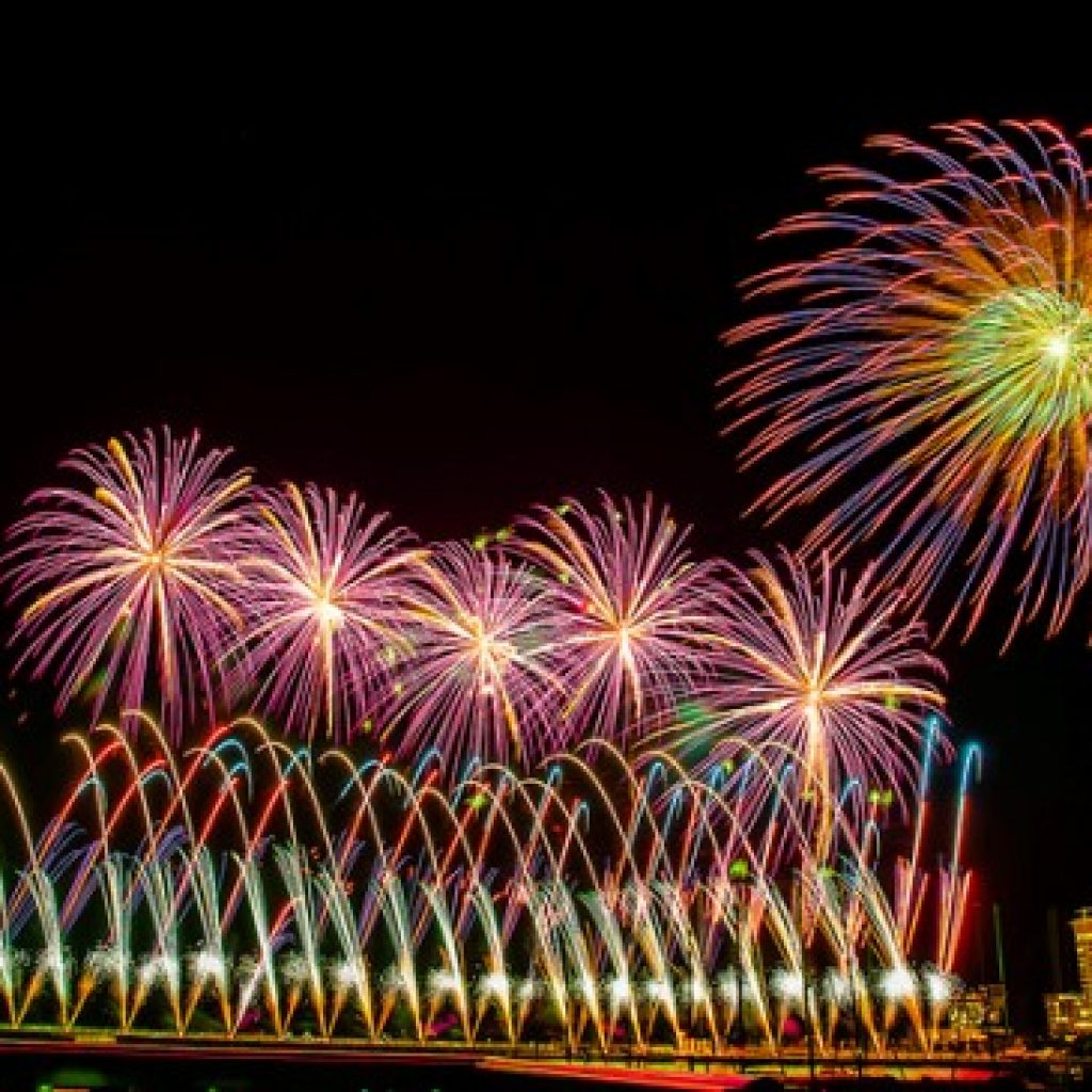 Festival Kembang Api Atami - Info Wisata dan Liburan di Jepang