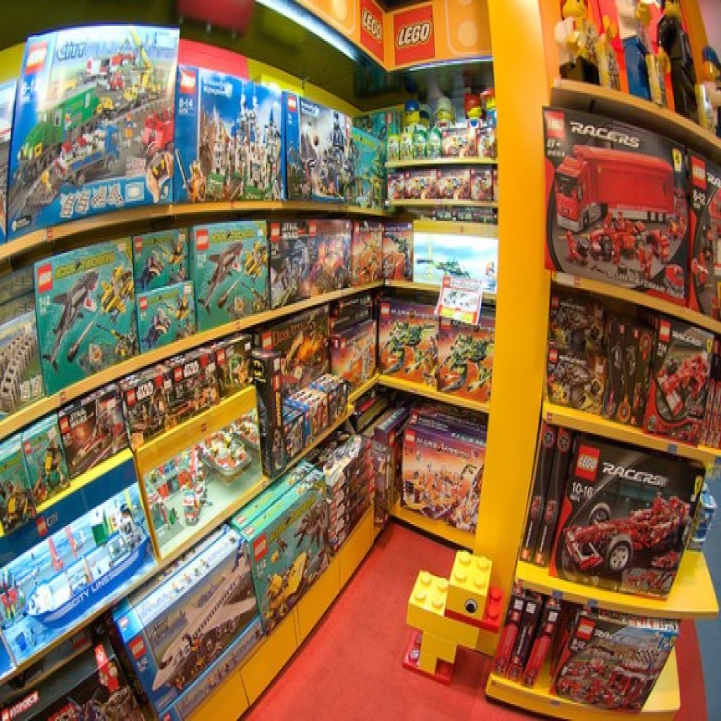 Toko Mainan Hakuhinkan - Info Liburan dan Wisata di Jepang