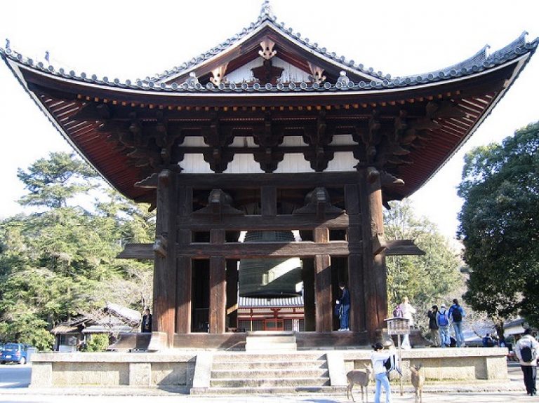 Festival lentera Todaiji - Info Wisata dan Liburan di Jepang